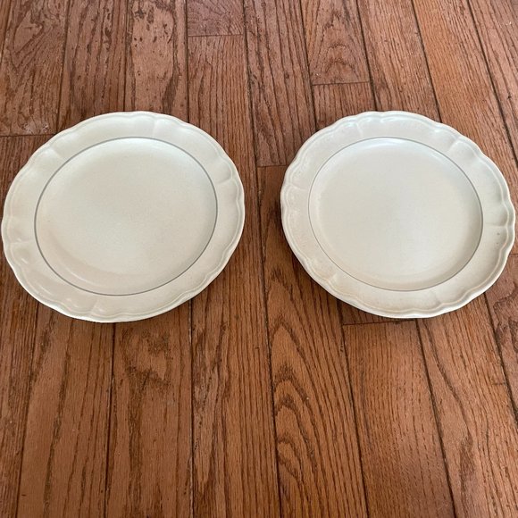 Vintage | Dining | 2 Vintage Stoneware Large 12 Dinner Plates | Poshmark